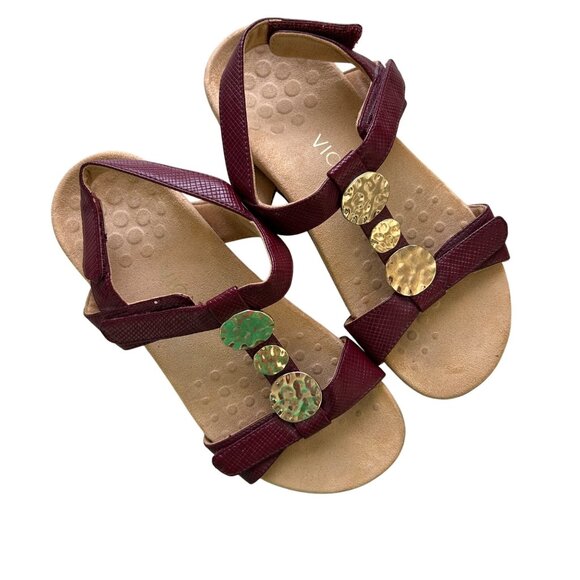 Vionic | Shoes | Vionic Women Sz 7 Sandals Burgundy Strappy Sandals ...